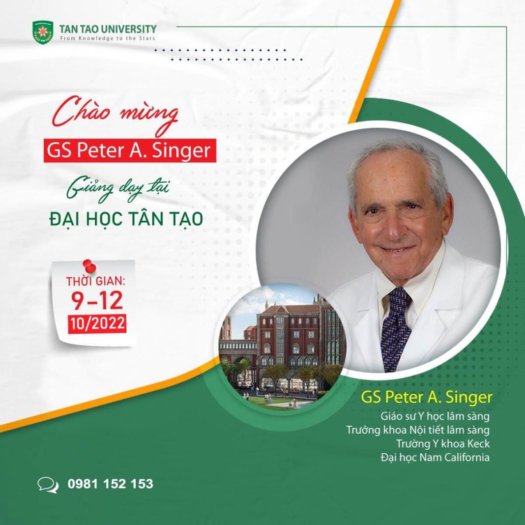 GS Peter A. Singer trao 2 suất học bổng 1,000 USD